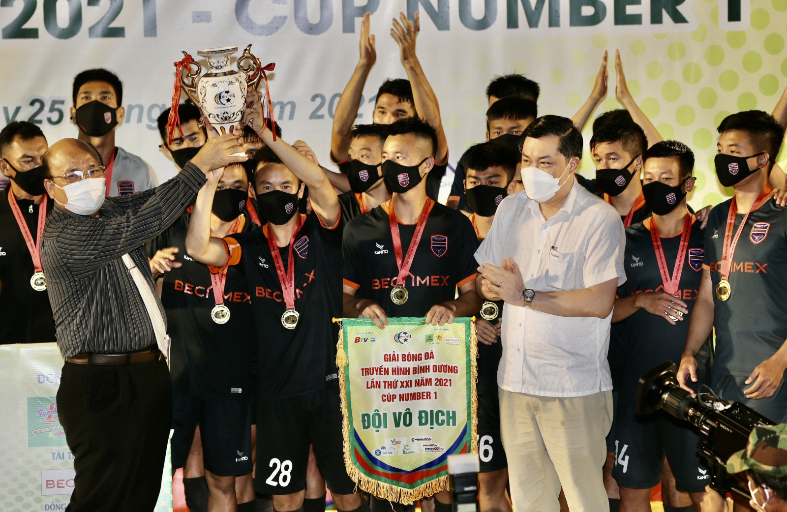 VFF - Becamex Bình Dương vô địch BTV Cup 2021