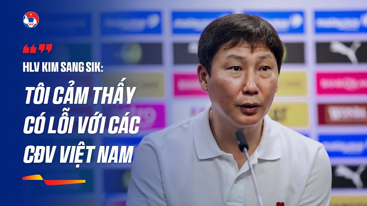 VFF - HLV Kim Sang Sik gửi lời xin lỗi người hâm mộ Việt Nam sau trận thua Malaysia | VFF Channel